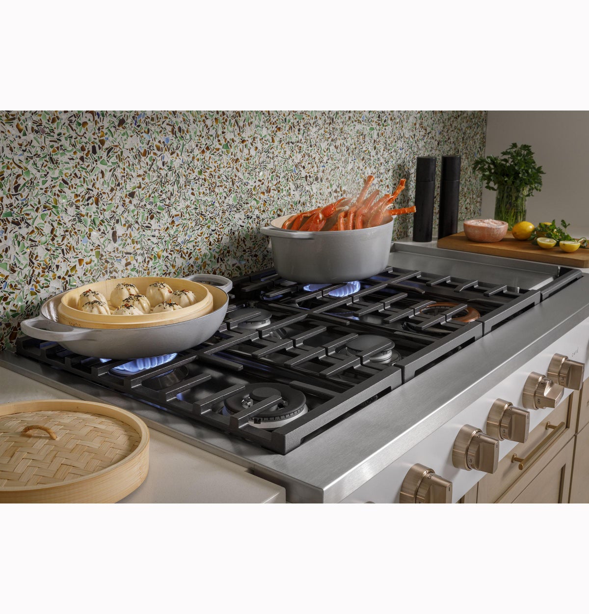 Cafe CGU366P2TS1 36 Inch Commercial-Style Gas Rangetop Stainless Steel ...