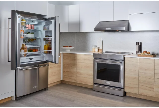 KitchenAid KRFC300ESS 36 Inch, 20 Cu. Ft. French Door Refrigerator with ...