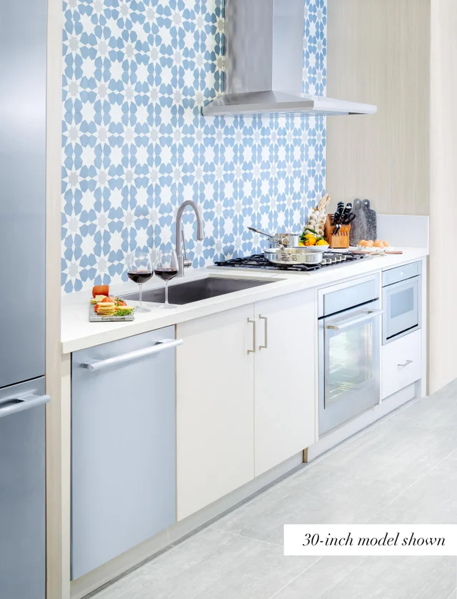 Thermador HMCB36WS Pyramid Chimney Wall Hood with Blower: Stainless ...