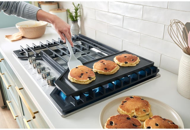 Whirlpool WCGK7536PS 36 Inch Gas Cooktop, 5 Burner: Stainless Steel ...